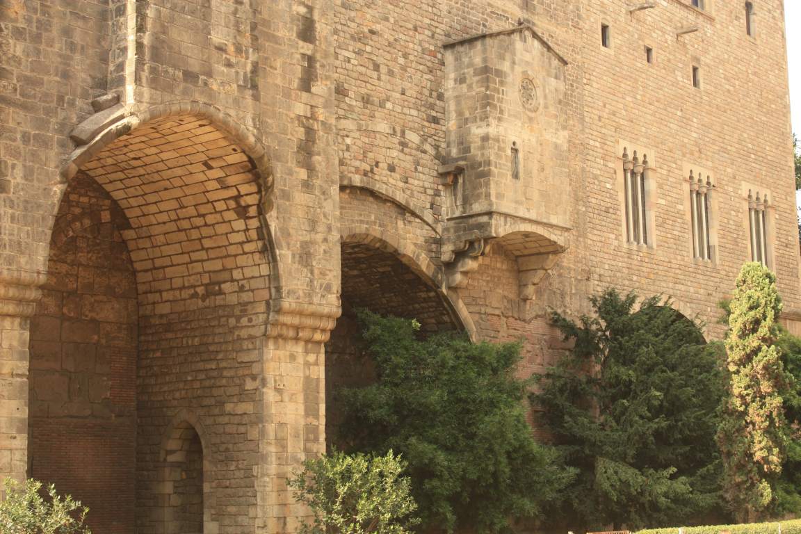 BARCELONA GOTHIC QUARTER: BARCINO ROMAN CITY ~ Beautiful places of ...