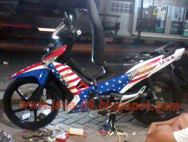 Java 88 Cutting Stiker: Honda Supra X-125