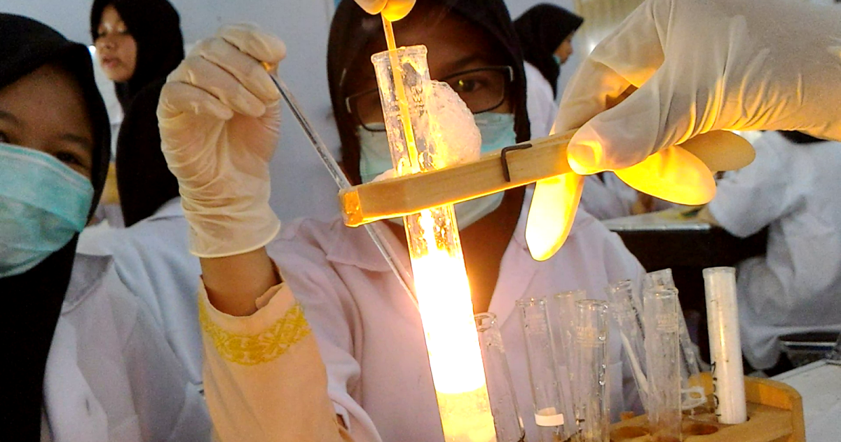 biologi gembira: Laporan Praktikum kerja Enzim Katalase