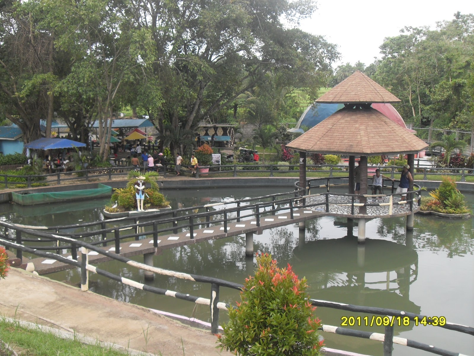 INOLVIDABLE: SEPTEMBER 18, 2011 - RR SPRING RESORT (MARAMAG BUKIDNON)