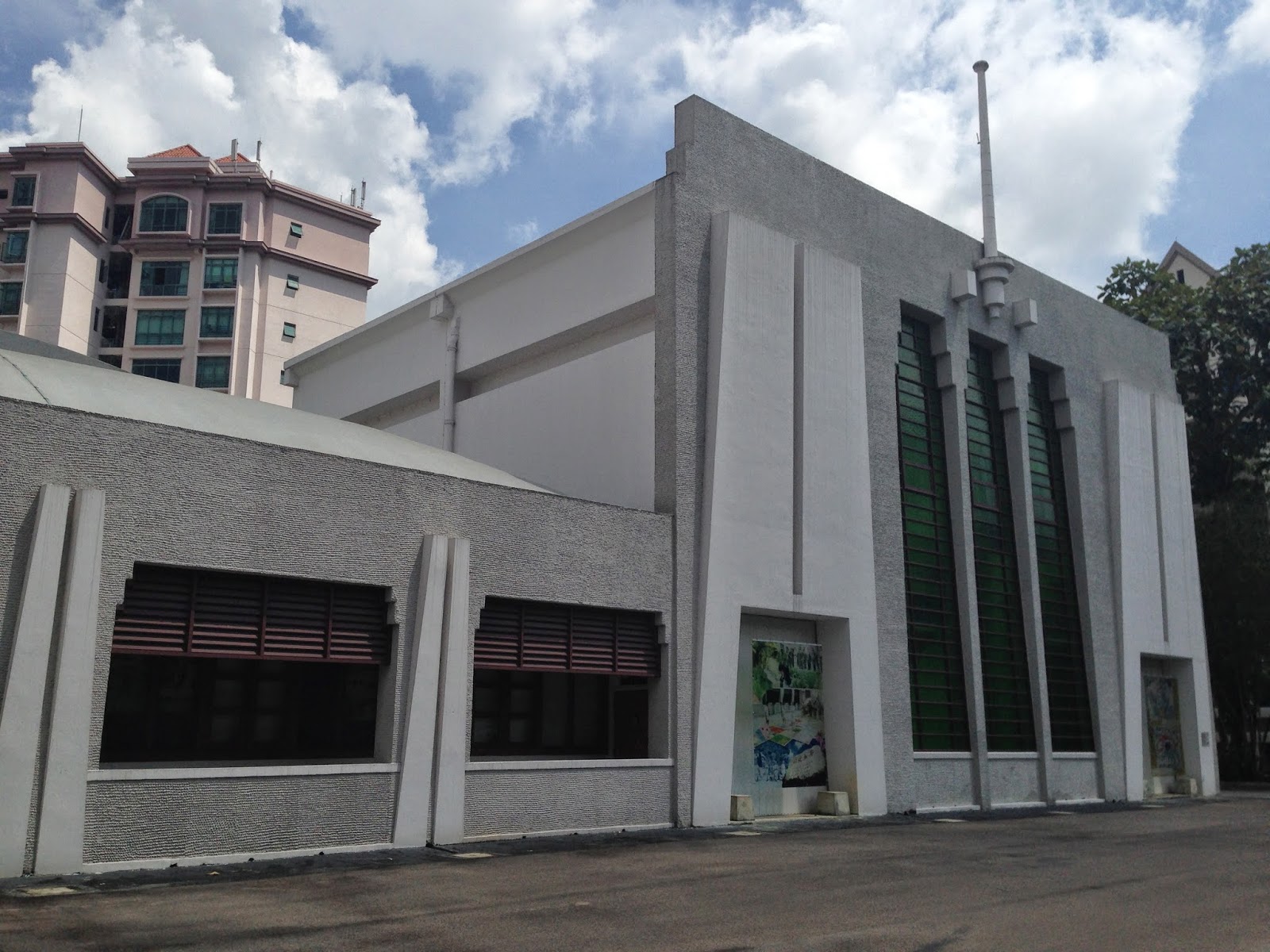 Singapore Trails: [Historical Site] WWII: Ford Motor Factory