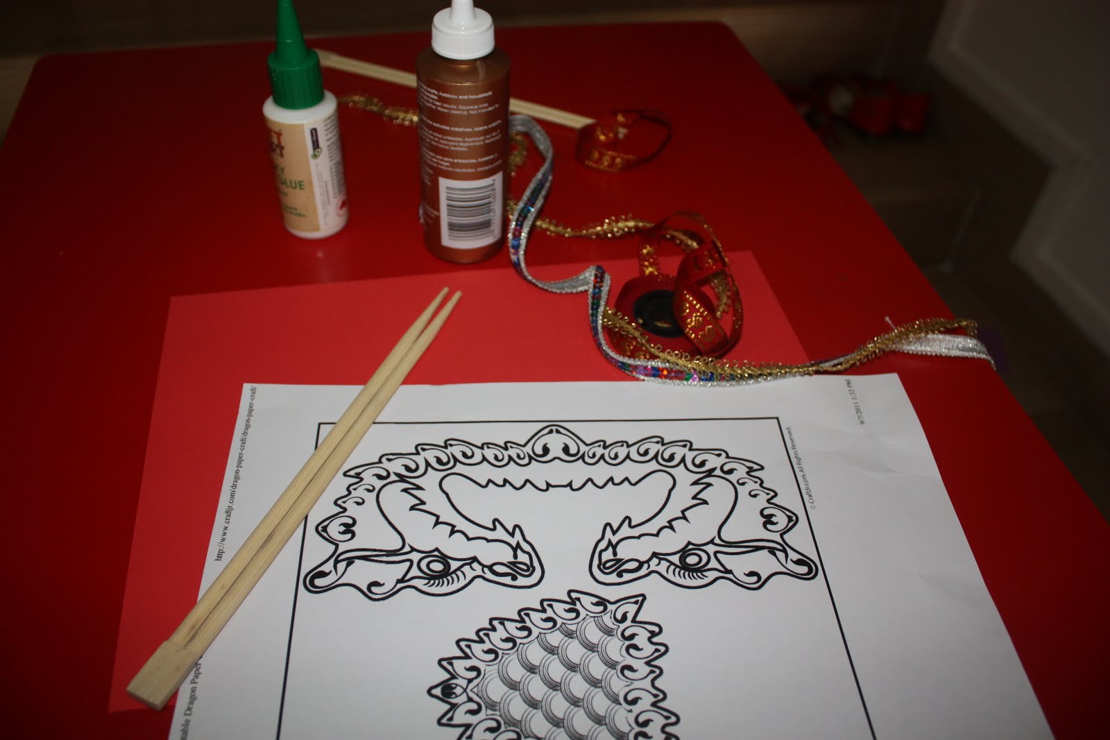 whirls and twirls around the world: China crafts: dragon puppet