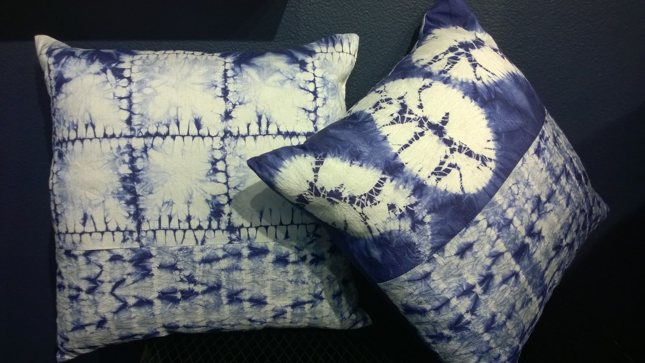 The Printed Fabric Bee: Exploring Hand Stitched Shibori: Japanese Larch