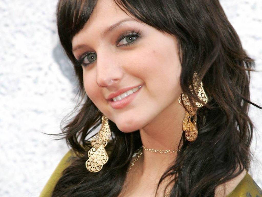 Ashlee Simpson Wallpapers - Wallpapers HD