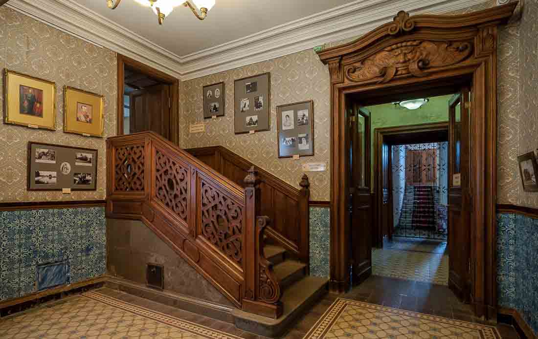 Interior of the Massandra Palace (part 1) ~ Russia from the Crimea to ...