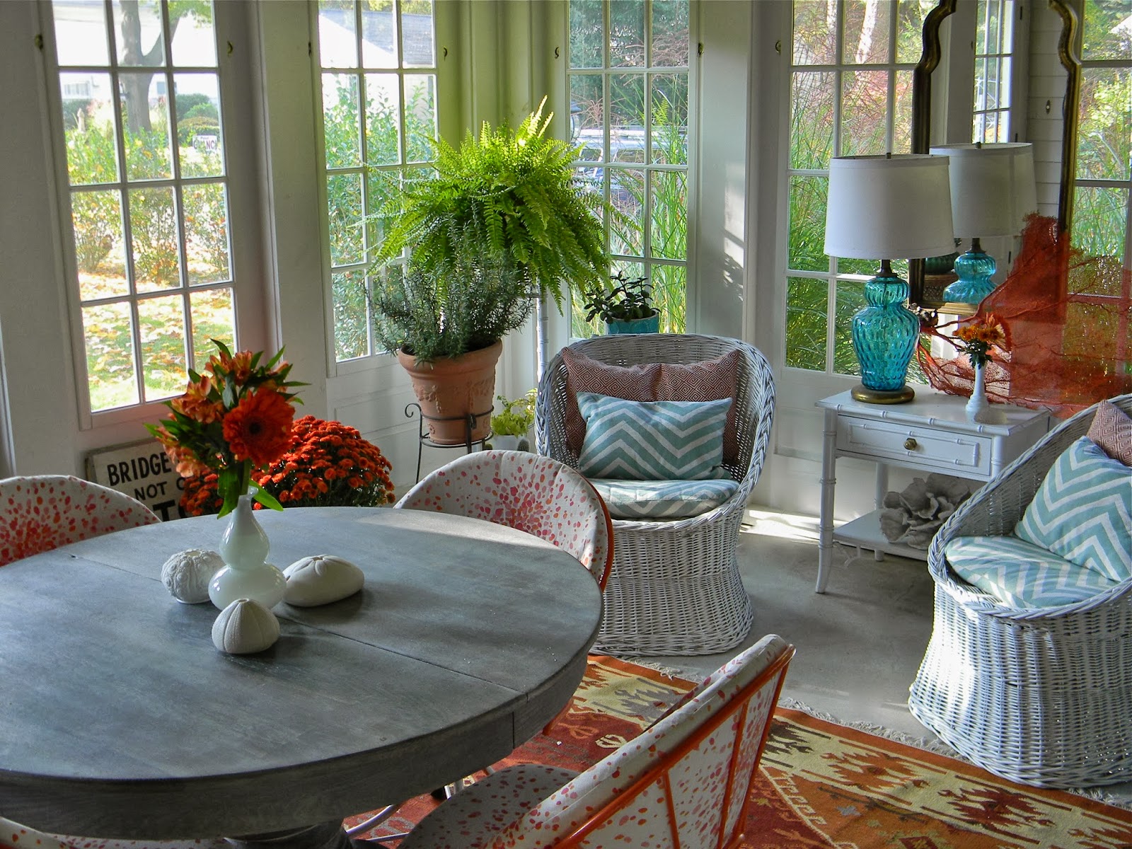 GORGEOUS SHINY THINGS: Modern and Fresh Fall Home Tour