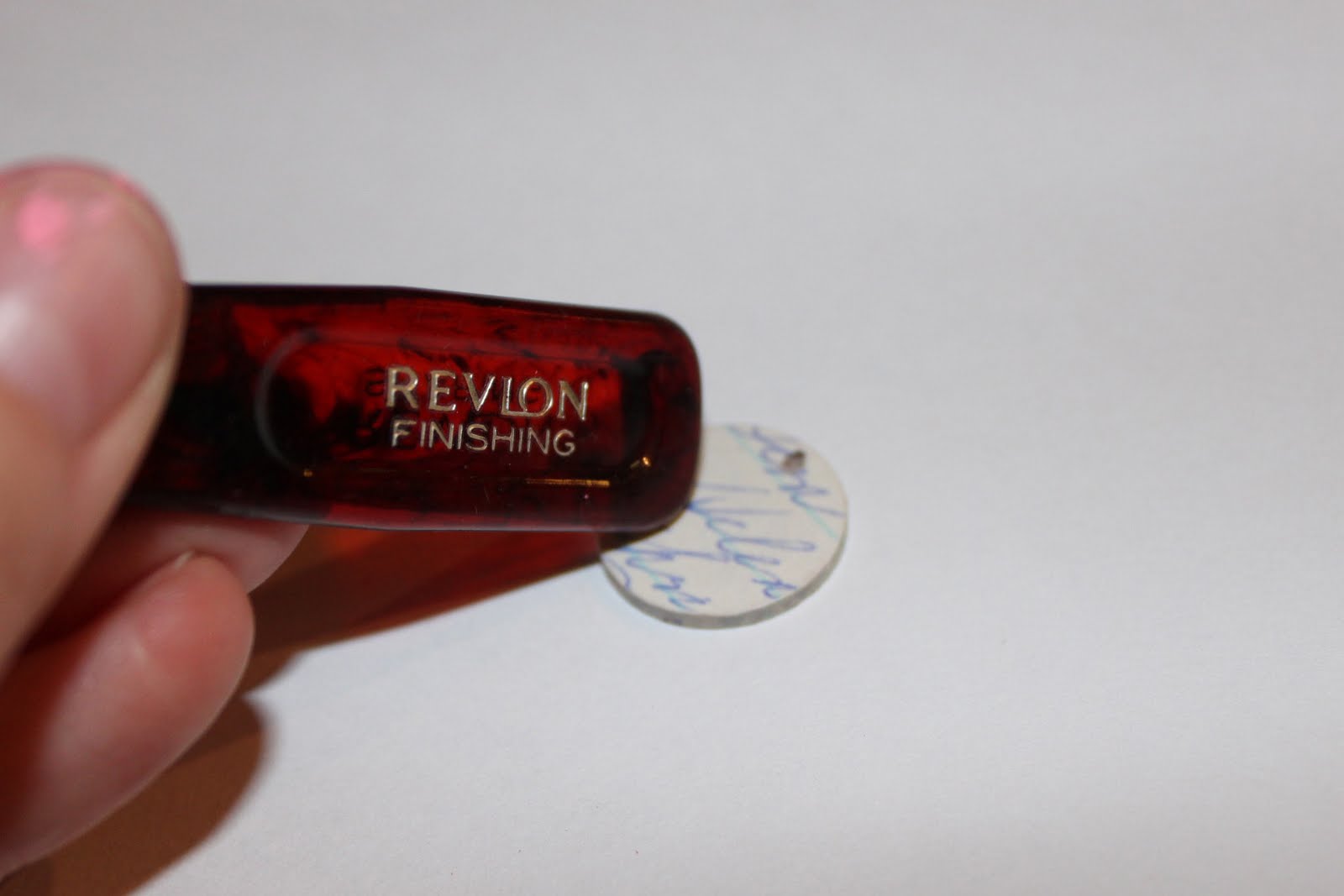 Retro Café Art Gallery: Acrylic Tag Tutorial