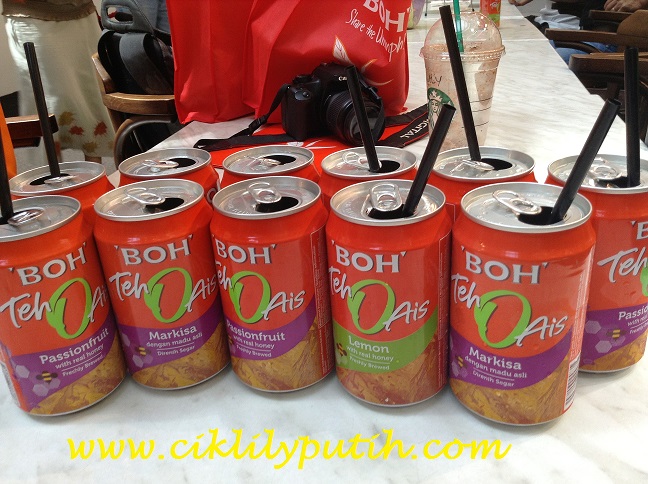 CikLilyPutih The Lifestyle Blogger: BOH Cameronian Arts Awards Tea Party