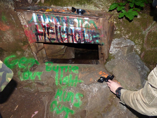 Peaks For Freaks: Hell Hole