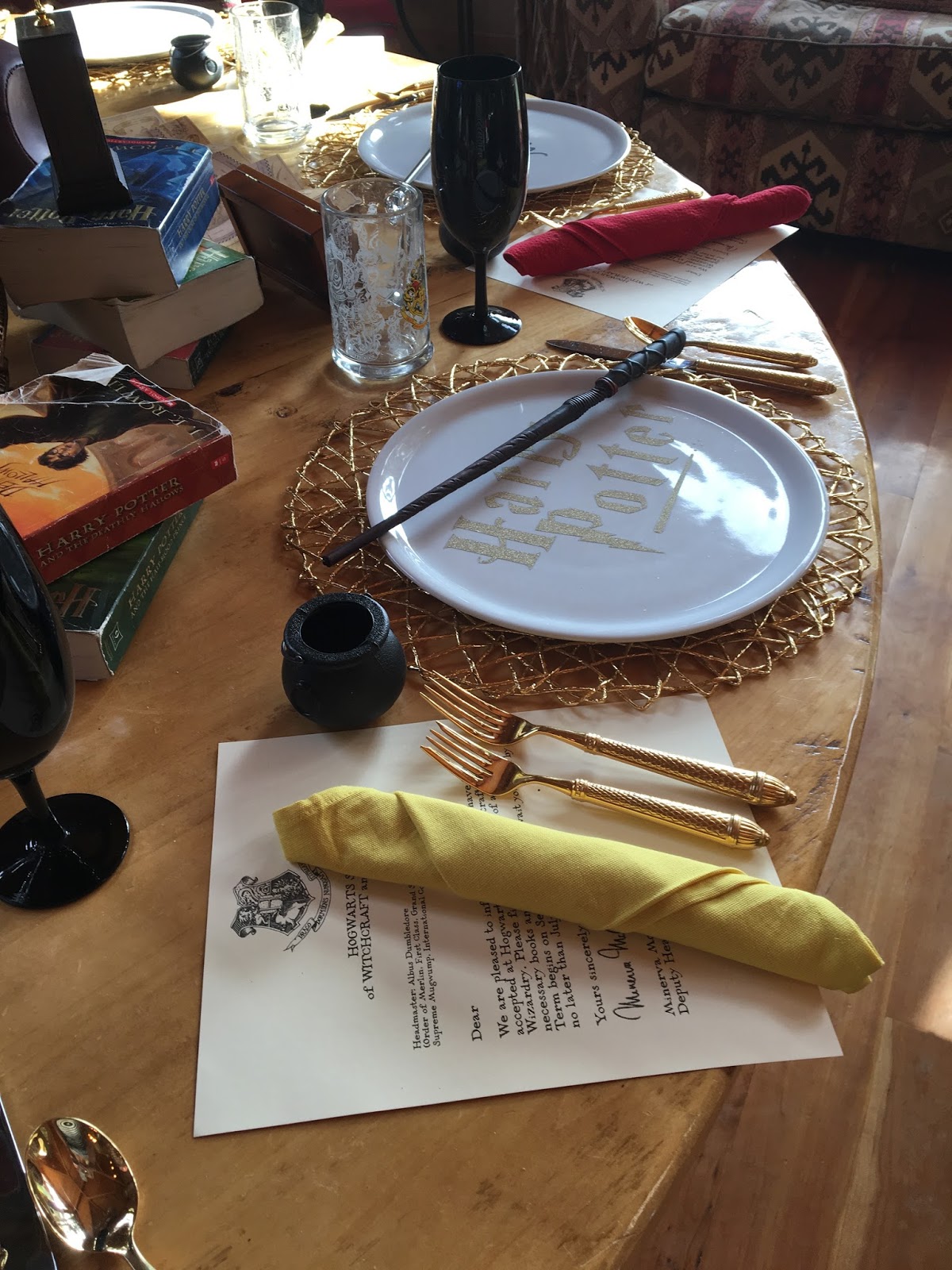 Hogwarts Feast Table - Harry Potter California - Purple Chocolat Home