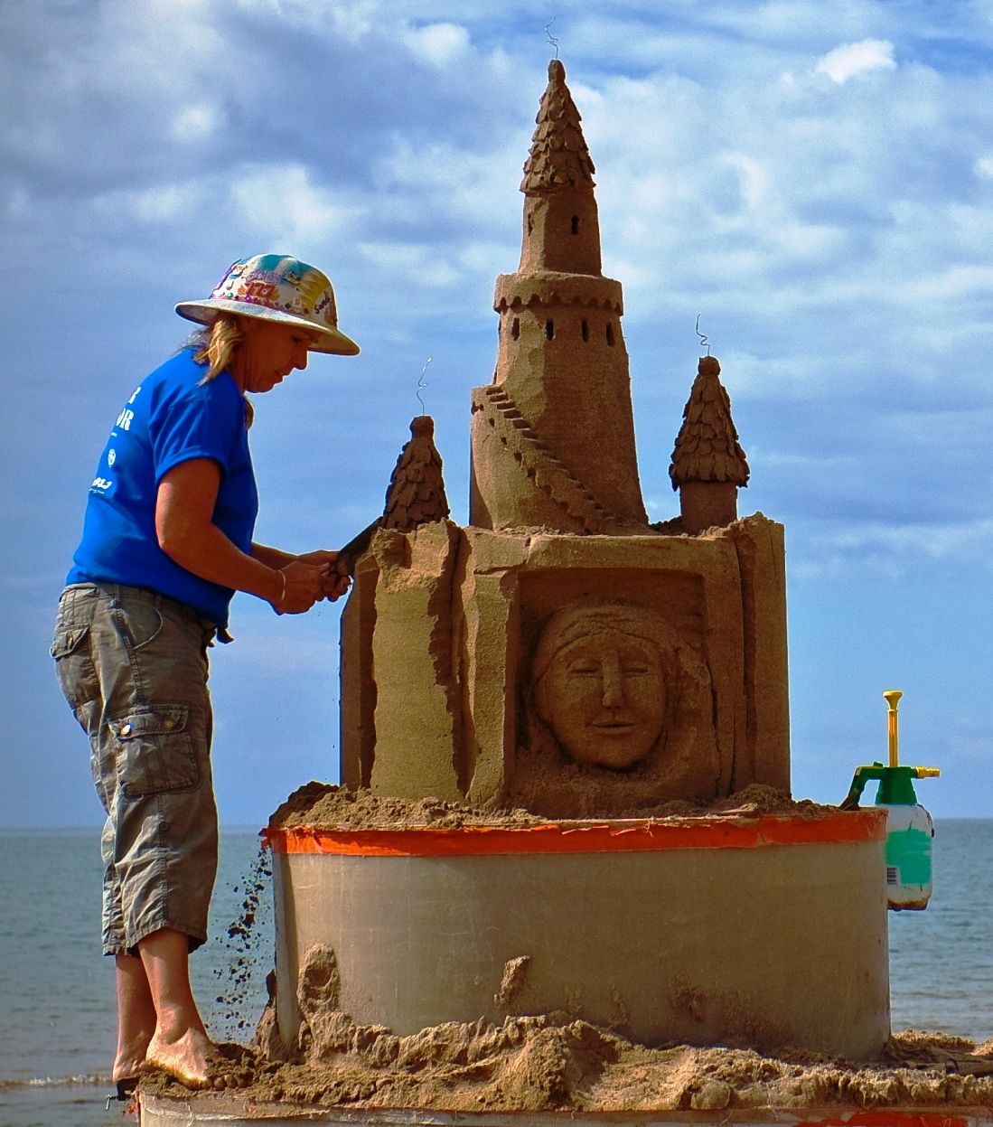 One Tank Trips: Pirates invaded Milton; sand creations, fiddling around ...