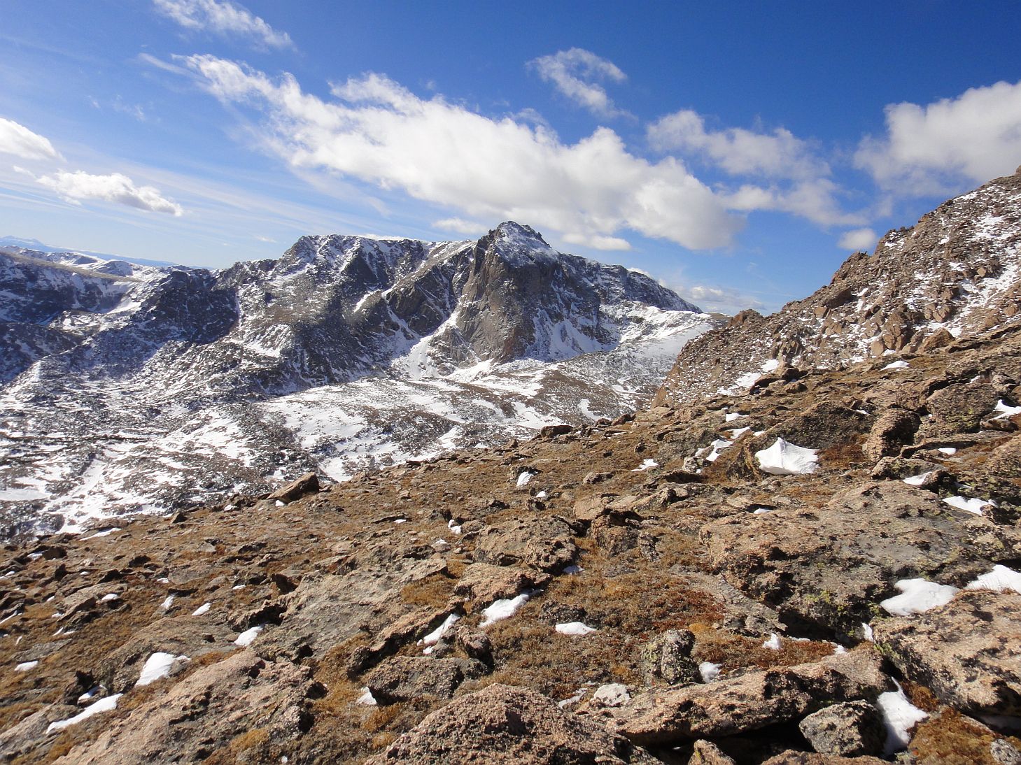 Hiking Rocky Mountain National Park: Chiefs Head Peak via Sandbeach Lake.