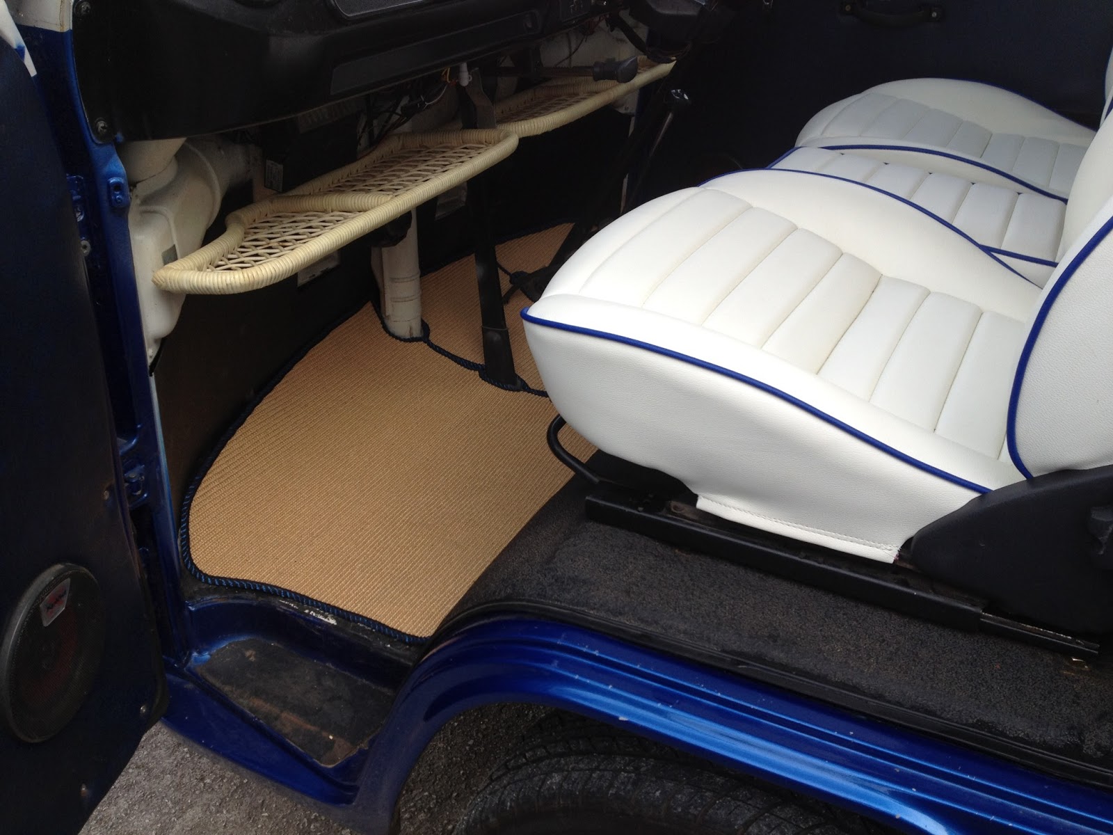 Colin Rouse Auto Trim : vw camper van bay window upholstery