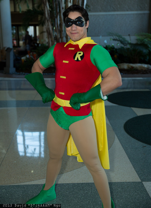 Seduced by the New...: Robin Cosplay