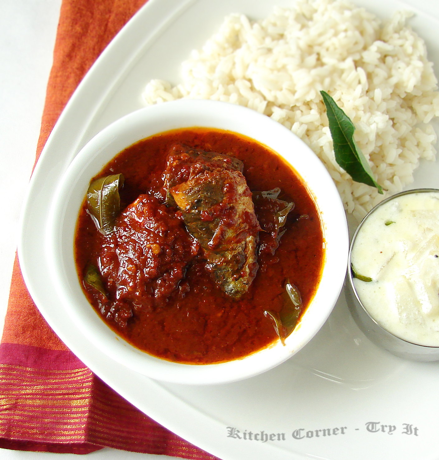 Mathi Puliyum Mulakum/Sardine Fish Curry
