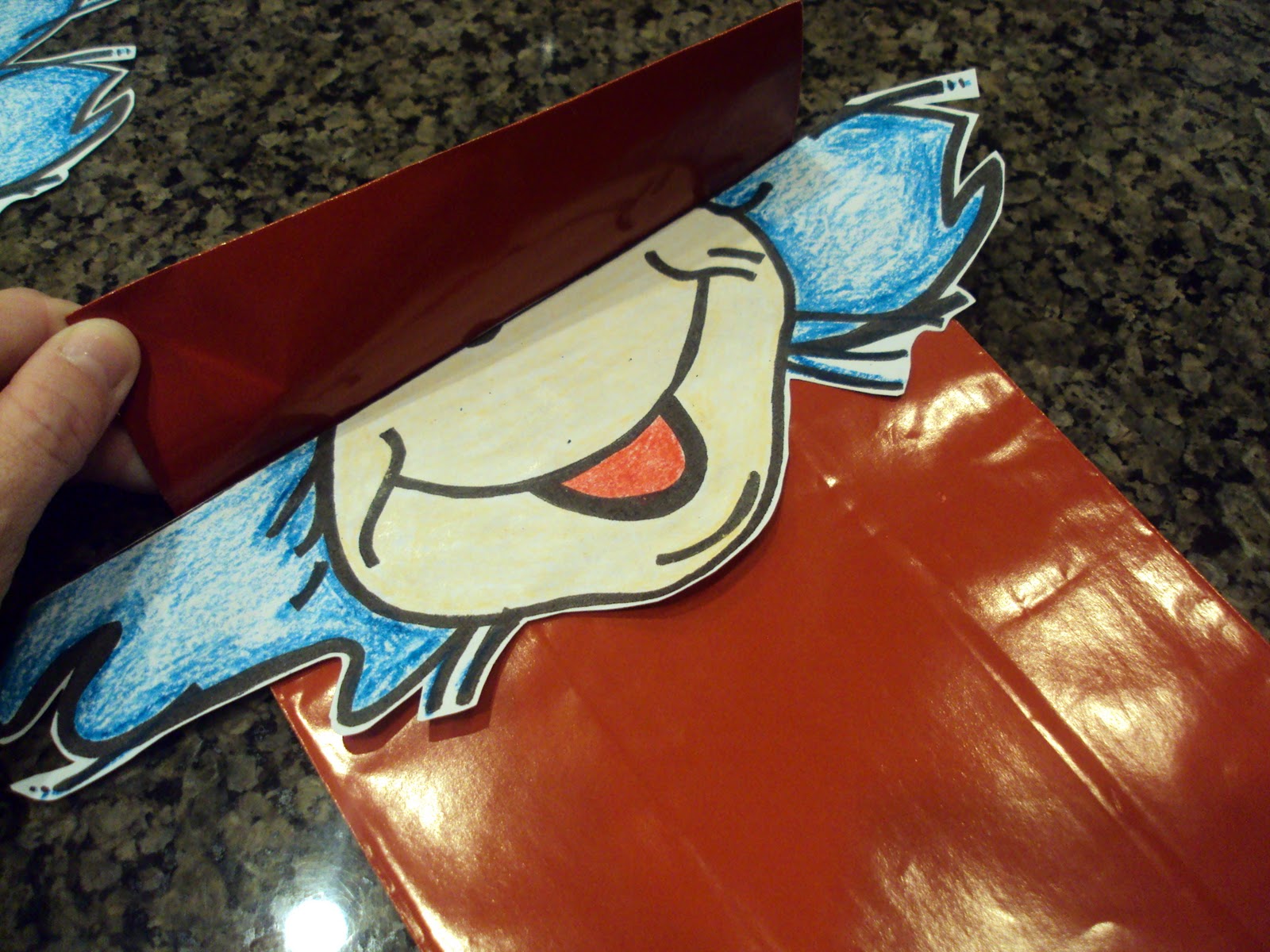 obSEUSSed: Dr. Seuss Thing 1 Thing 2 Paper Bag Puppet Printable