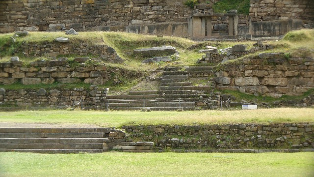 CHAVIN: Chavin arqueológico