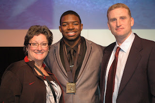 Jessica Beard & Ngoni Makusha win The Bowerman...