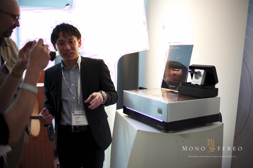 DS Audio DS Master 1 optical phono system at Munich High-End Audio Show ...