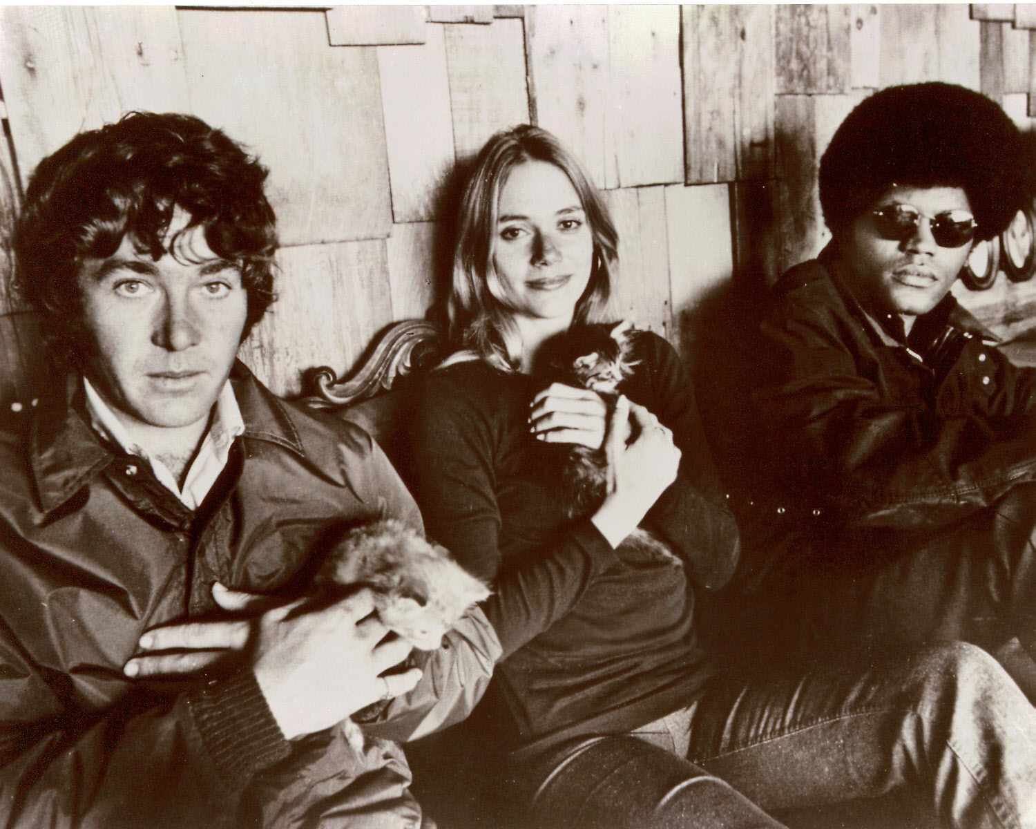 Retro ACTIVE Critiques: Peggy Lipton –– The Prettiest + Coolest Lady