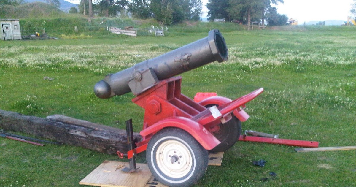 Bergheim Follies: Is That A Cannon Or Are You Just Glad To See Me?