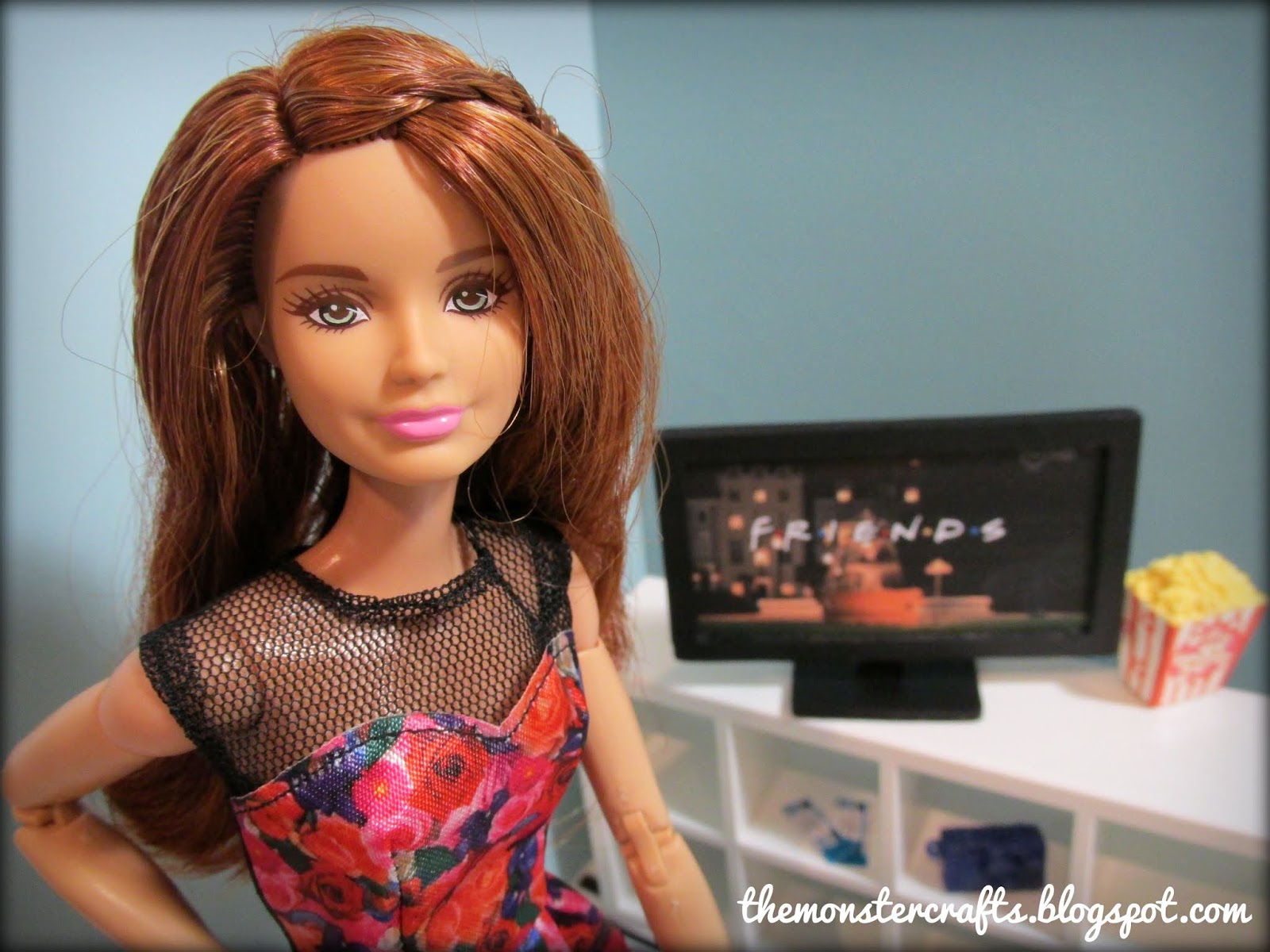 How to make a doll TV that "works"