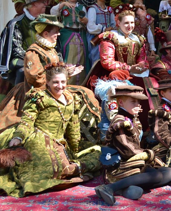 Renaissance Faire Costumes - Royal Court Costumes | Keep Calm and Craft ...