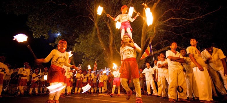 Beauty Of Sri Lanka: Dalada Perahara