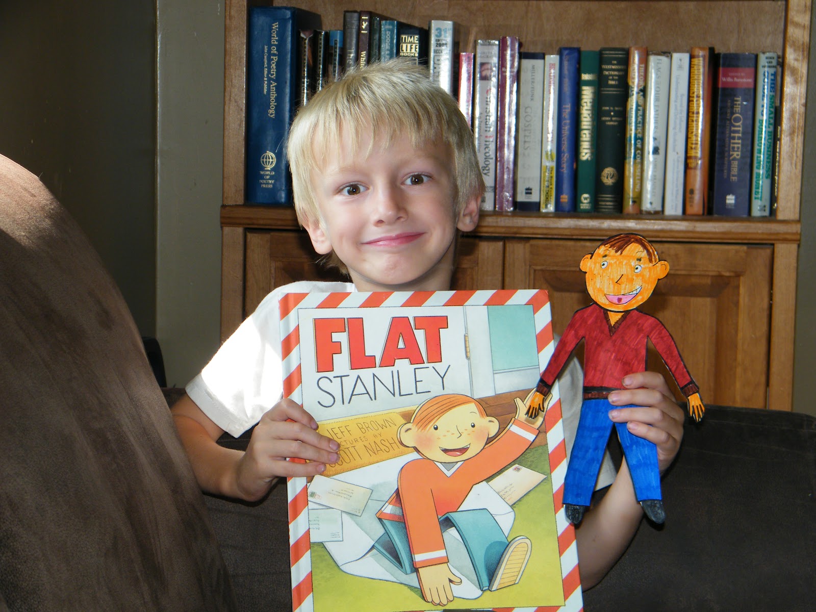 Adventures-In-Mommy-Land: Flat Stanley is going on vacation....
