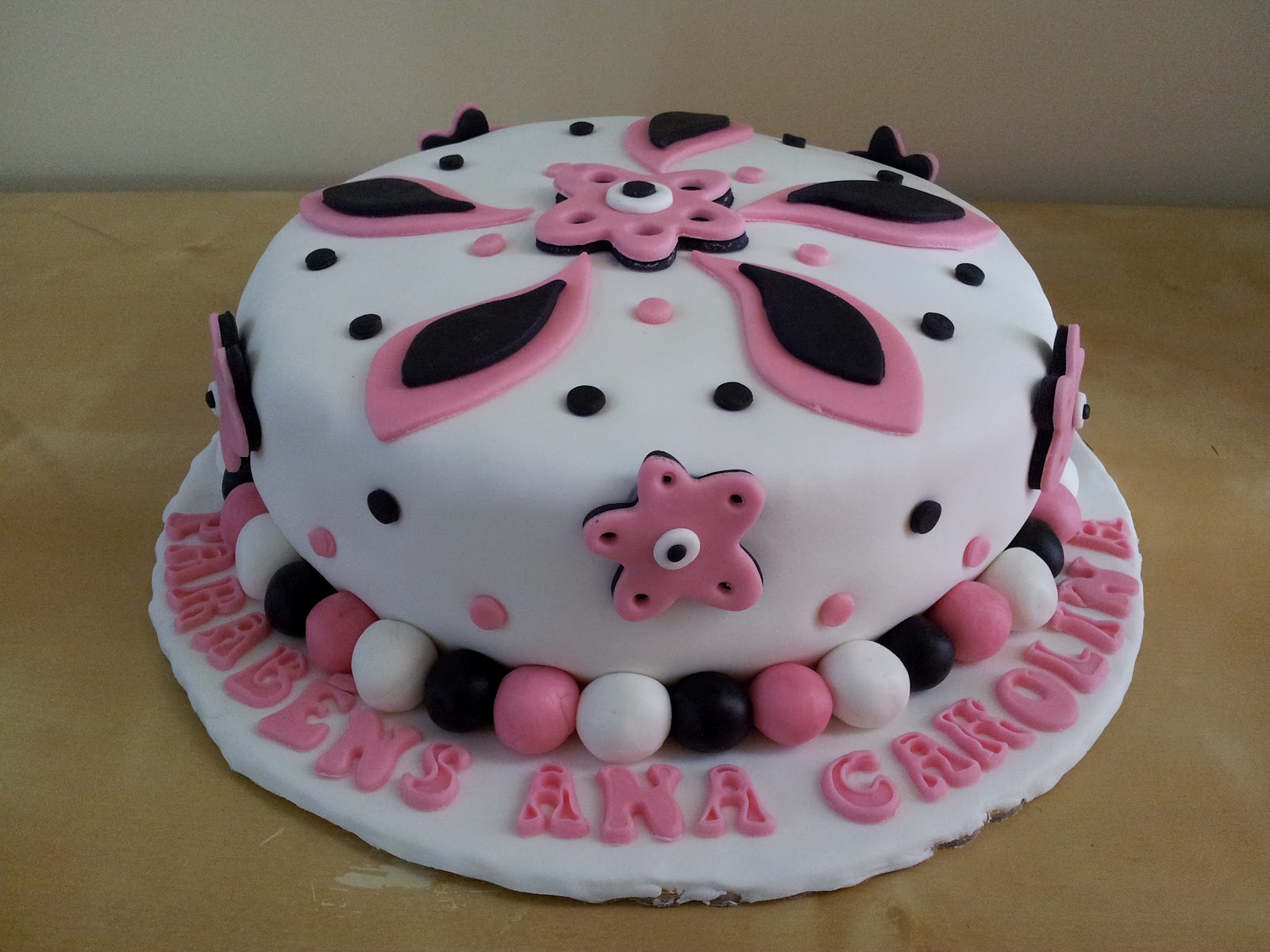 AP Cake : Bolo e Cupckes Ana Carolina..