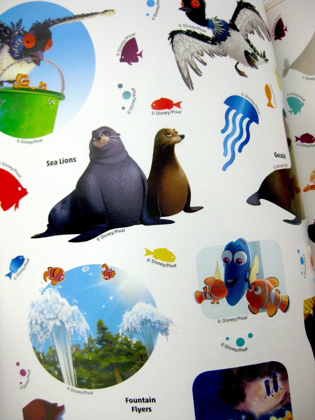 Dan the Pixar Fan: Finding Dory: Ultimate Sticker Collection Book