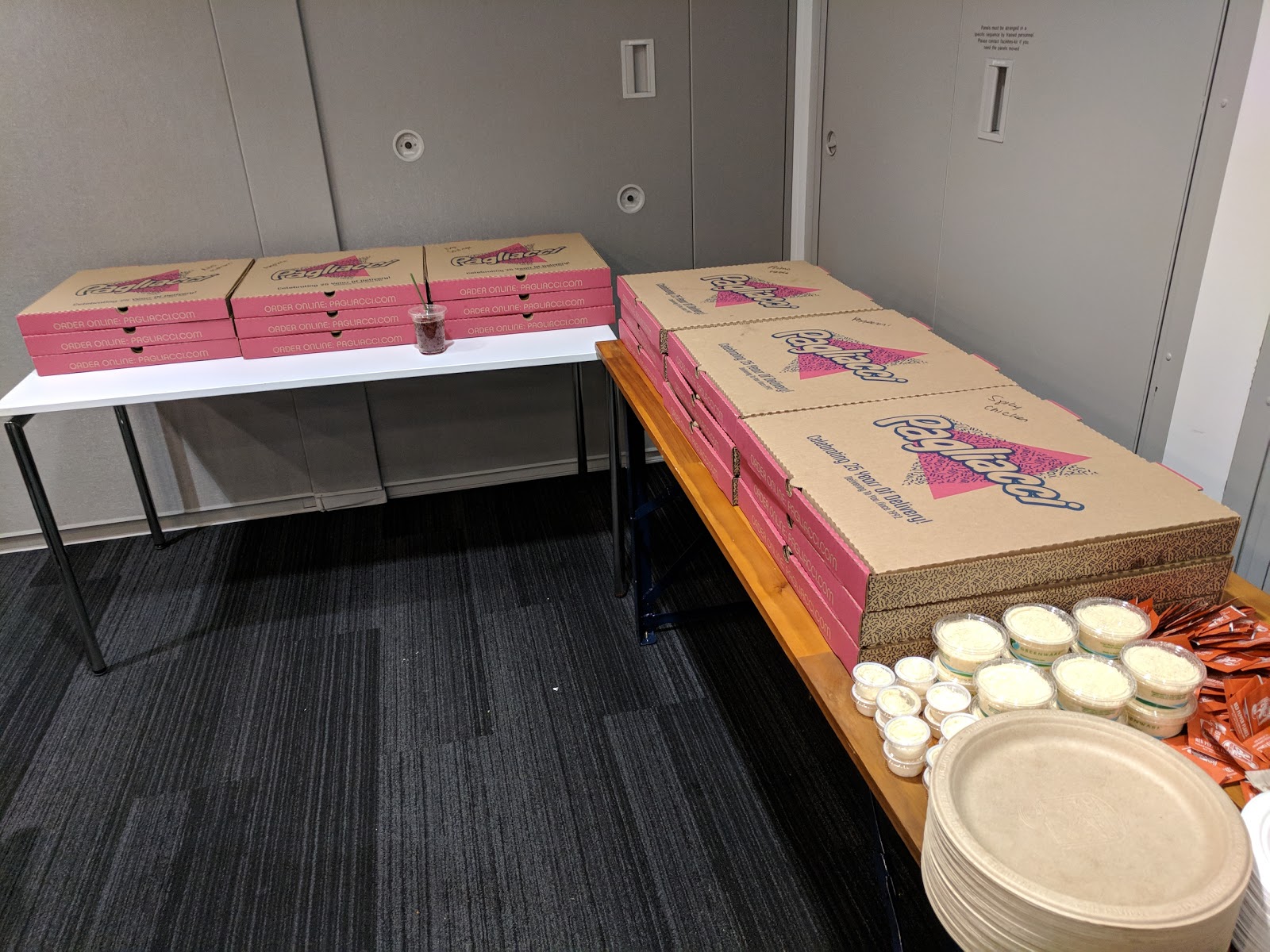 Pagliacci's Pizza, Seattle Area | Julie's Dining Club