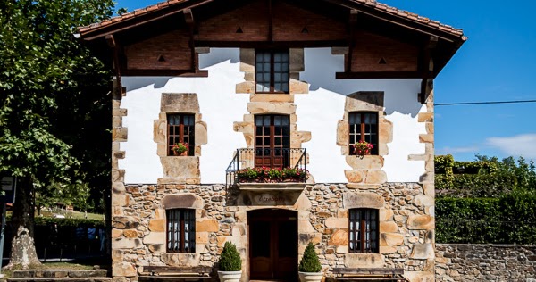 [Spain: Atxondo] Asador Etxebarri - 1 Michelin Star Countryside Barbecue