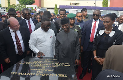 Maestro's Media: GOVERNOR OF CROSS RIVERS STATE PROF. BEN AYADE DAZZLES ...