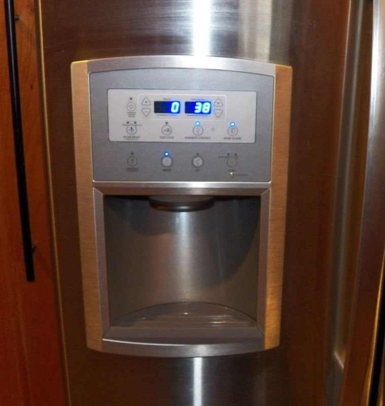 Sugar & Spice in the land of Balls & Sticks: Ice, Ice, Baby