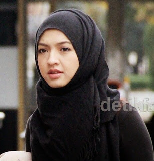 Model Hijab Raline Shah - Tips Hijab Modern