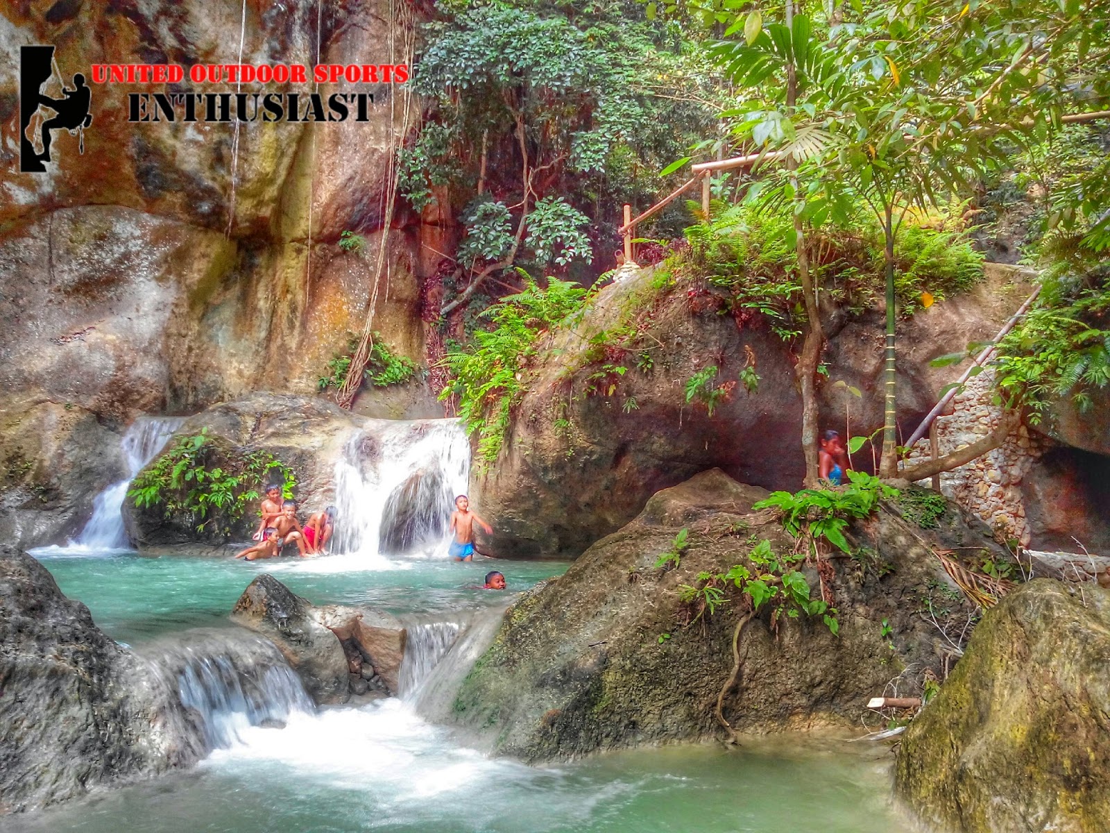 United Outdoor Sports Enthusiast: Mainit Spring ( Malabuyoc Cebu )