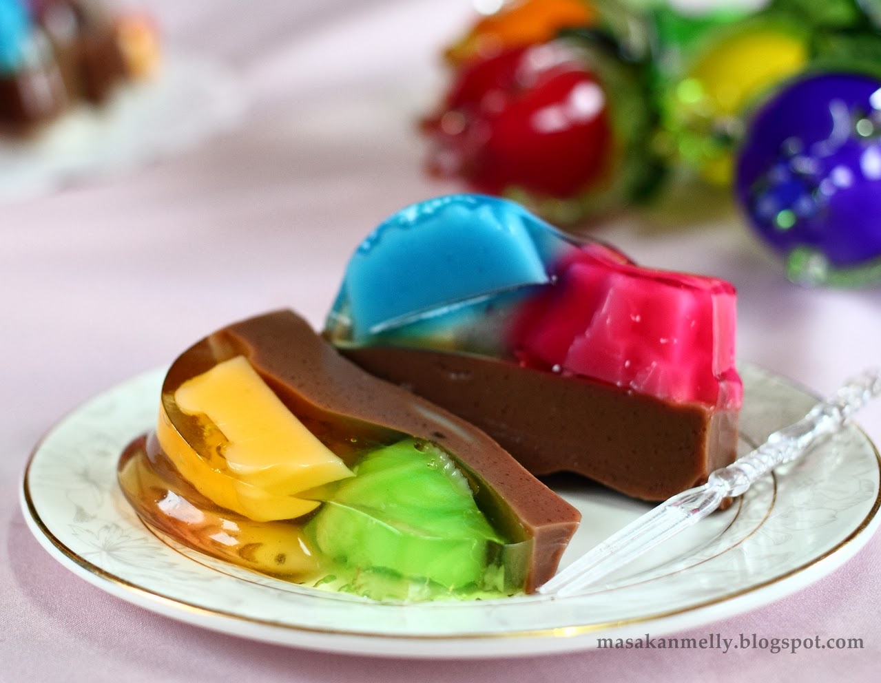 Puding Kaca Buah Dan Puding Kaca Lapis Milo Konnayaku - Menu Baru Resep ...