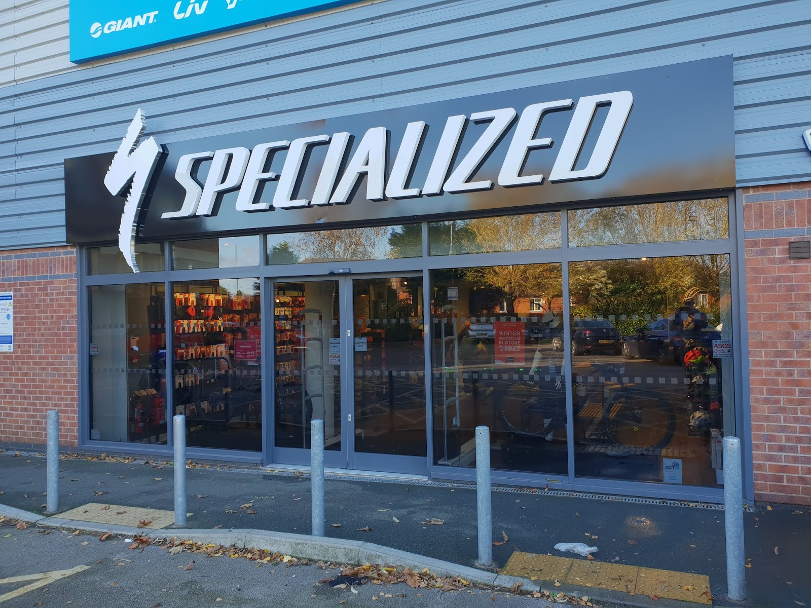 POST AMP AVENTURES: Sitting on the fence...do I or don't I