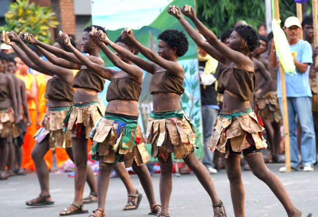 mybeautifulILOILO: San Joaquin Celebrates 9th BAYLUHAY Festival