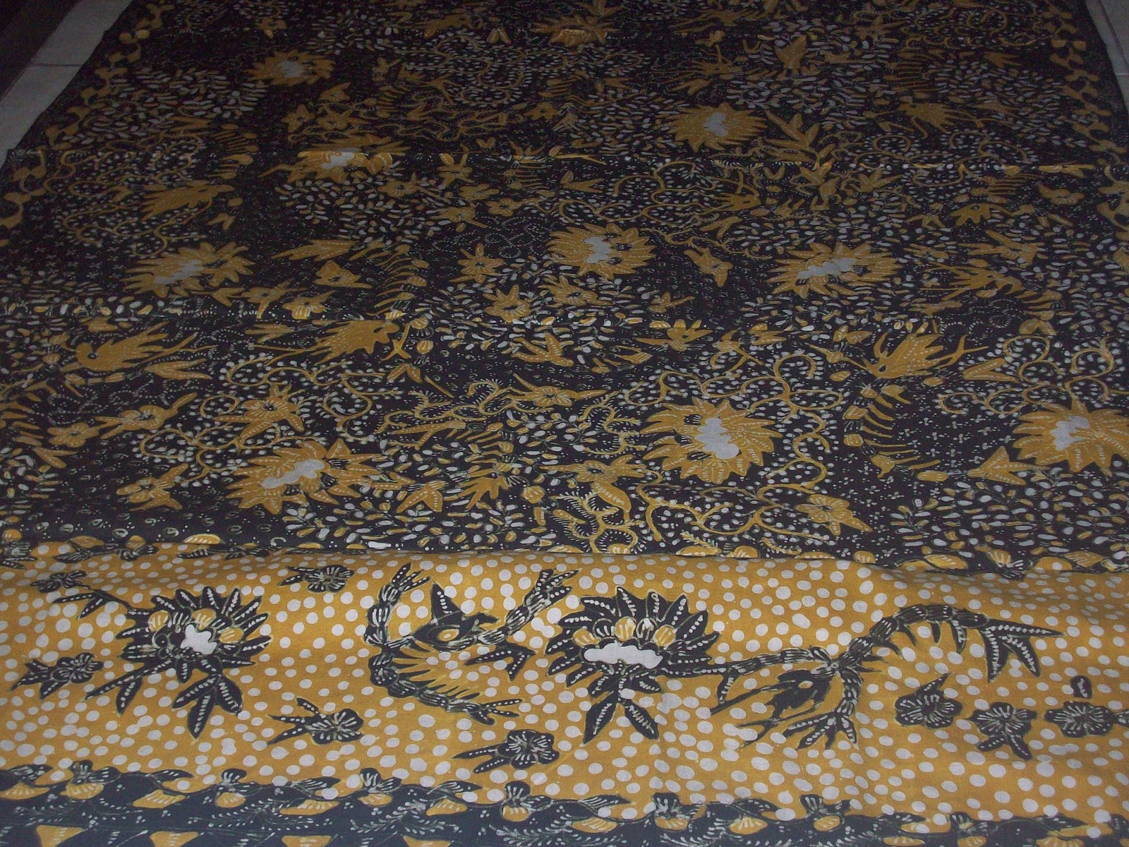 Pondok Batik Tulis: Lasem Tumpal 8 Rp.200.000,-