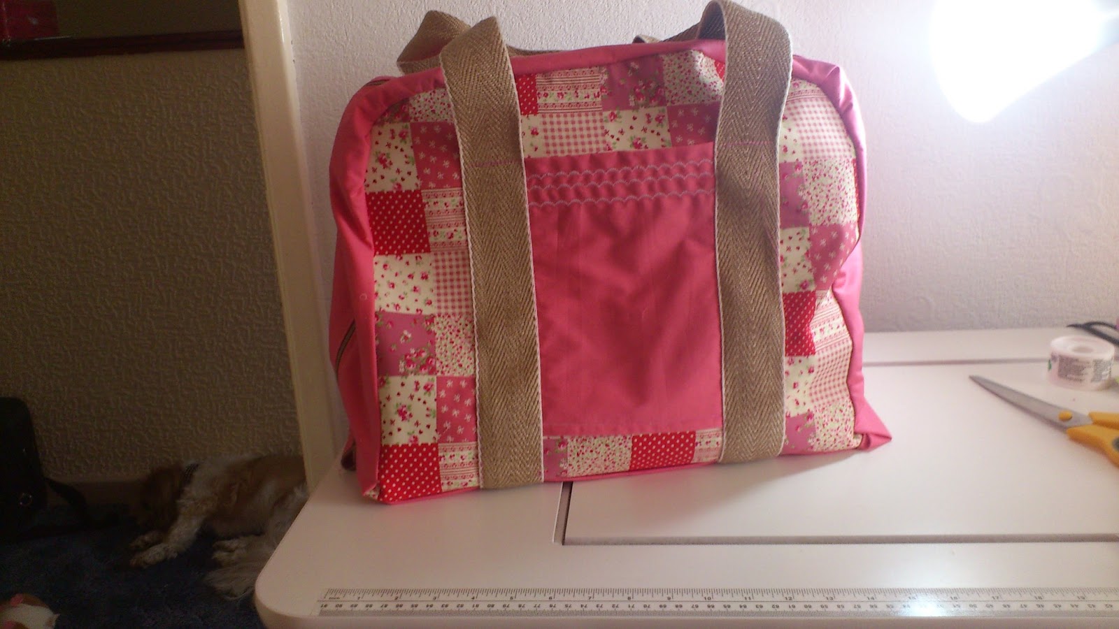 Sew What? by Debbie Shore: Sewing machine bag instructions