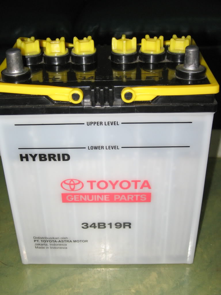 Cara Tepat Mengenali Jenis Accu Mobil dan Cara Perawatannya - Ind Toyota