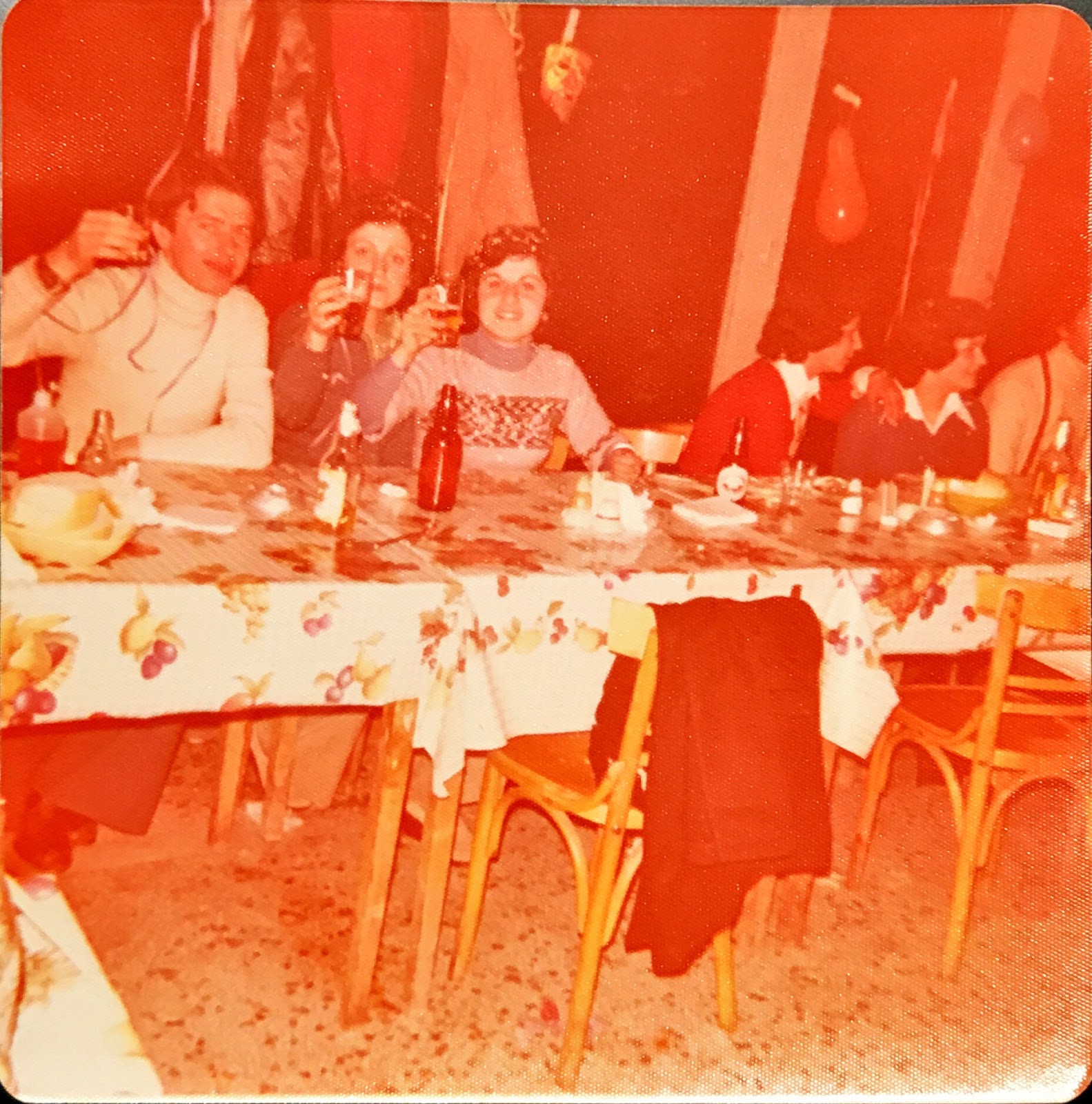 ΑΠΟΦΟΙΤΟΙ ΑΚΑΔΗΜΙΑΣ ΦΛΩΡΙΝΑΣ 1977: ...από τα παλιά!!!!!!!!!!!