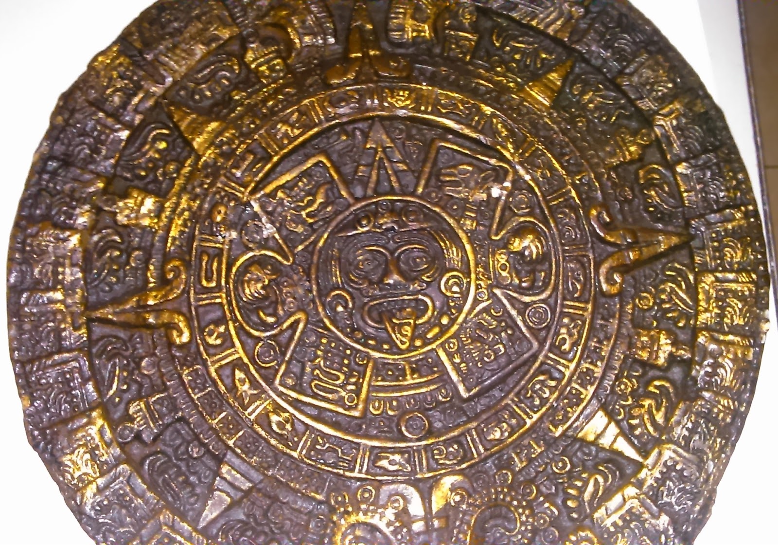 MARTHA ANTIQUES: PIEDRA DEL SOL AZTECA