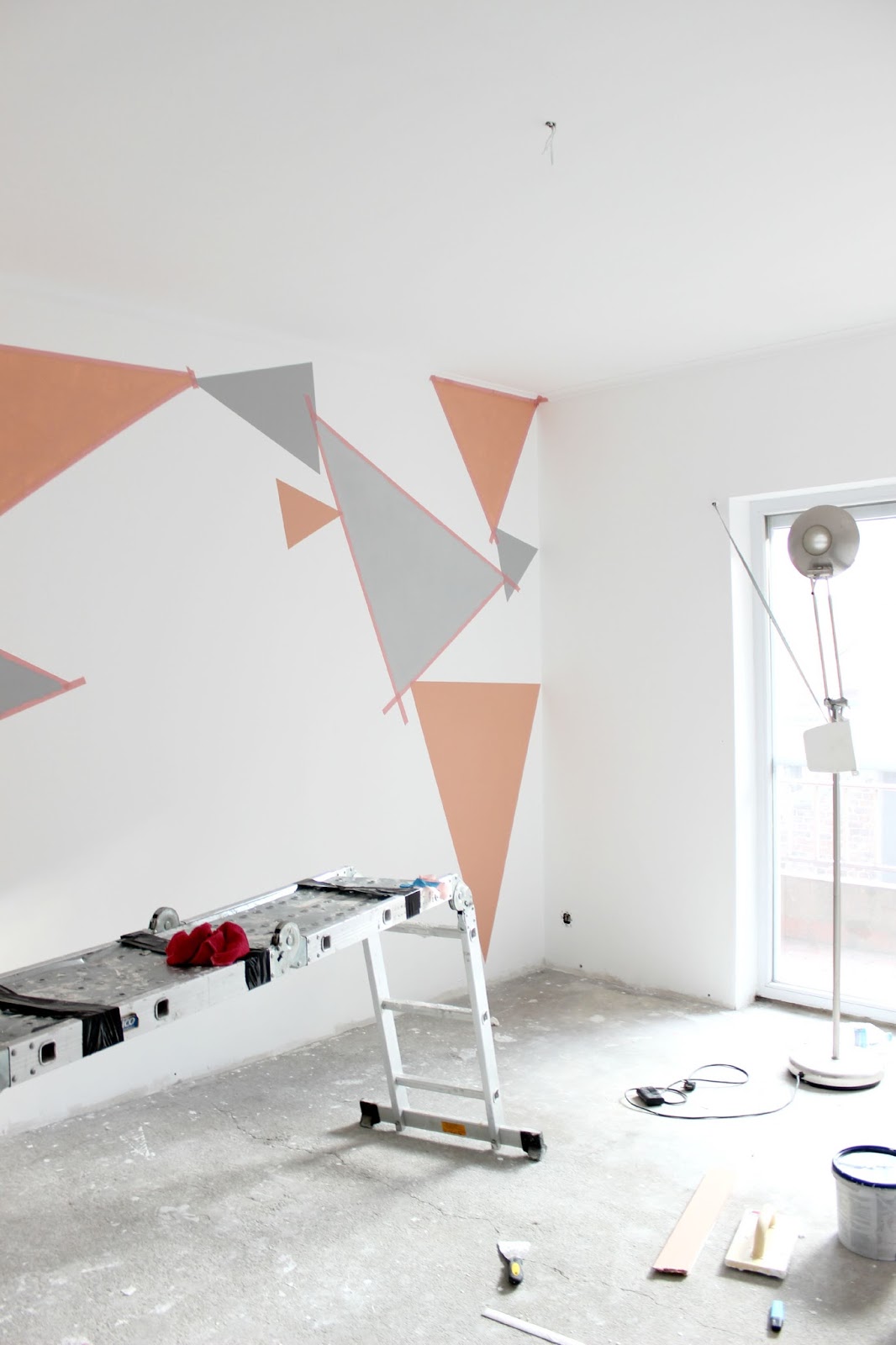 How to paint a triangle accent wall | A Hearty Home