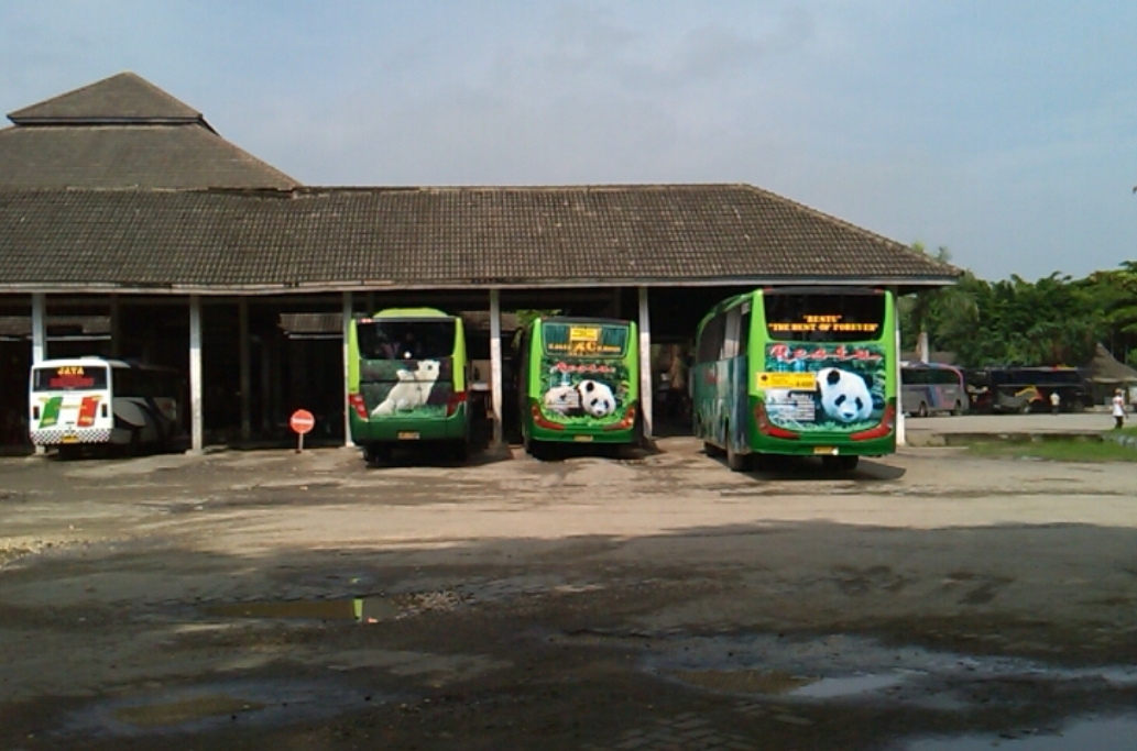 Terminal Bus Selo Aji, Kabupaten Ponorogo. | Seputar Terminal Bus di ...