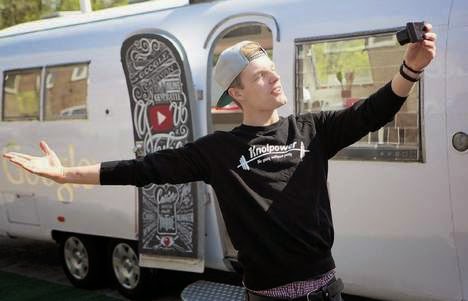 The Joyful Things In Life: Mijn favoriete youtubers: Nederlandse Vloggers