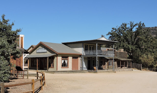 Iverson Movie Ranch: New photos of Paramount Ranch as it appeared in ...