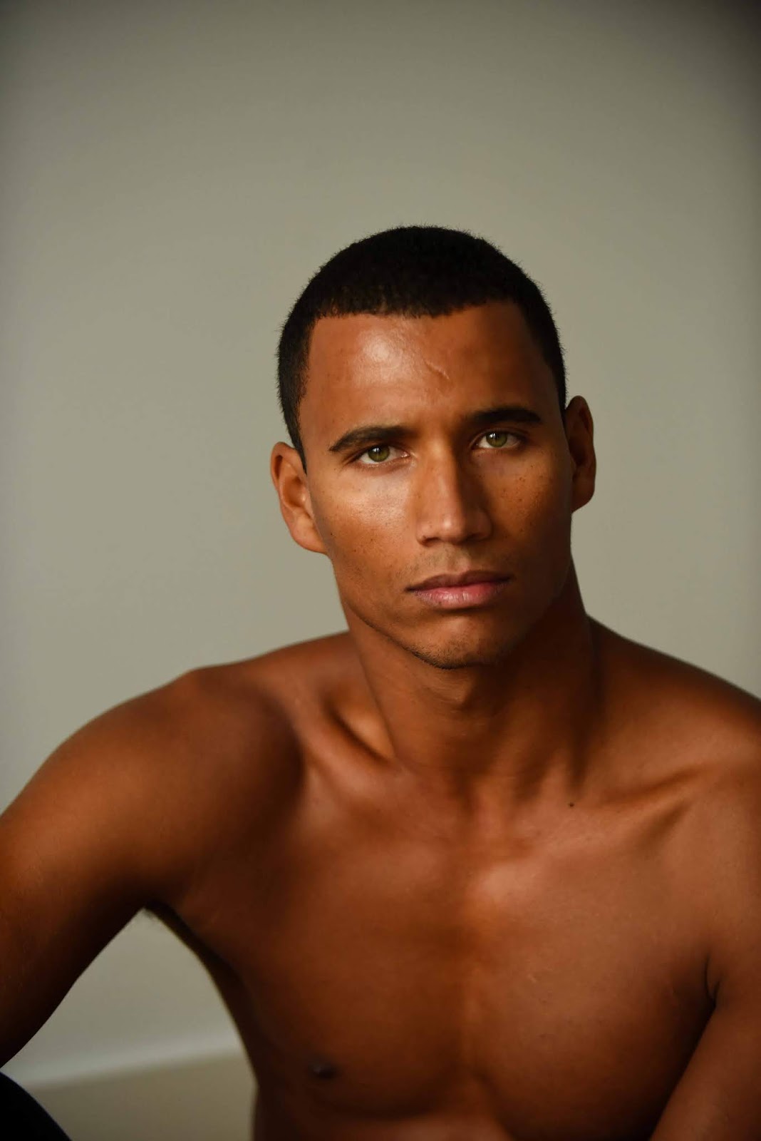 Fashion: Exclusive Interview With Rowan Summers OTSM'S Best Male Model ...